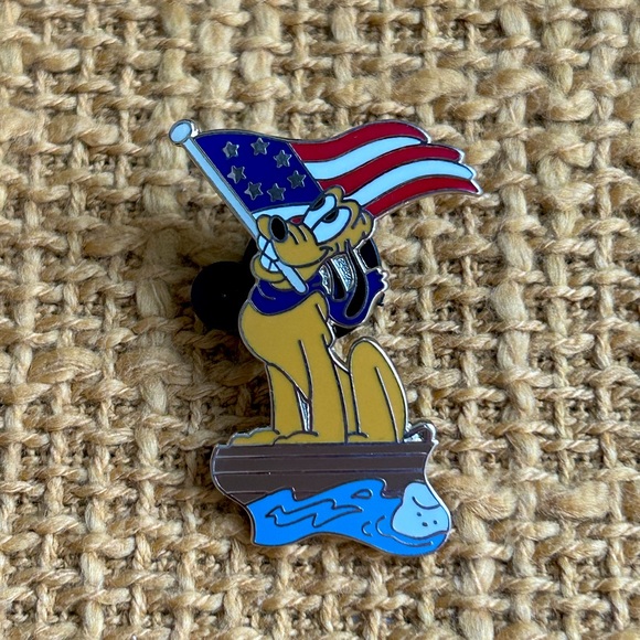 Disney | Other | Walt Disney World Pluto Trading Pins Usa American Flag ...